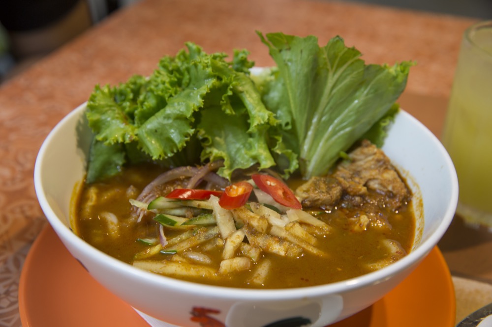 mamak.corner.taiwan28 · 算命的說我很愛吃
